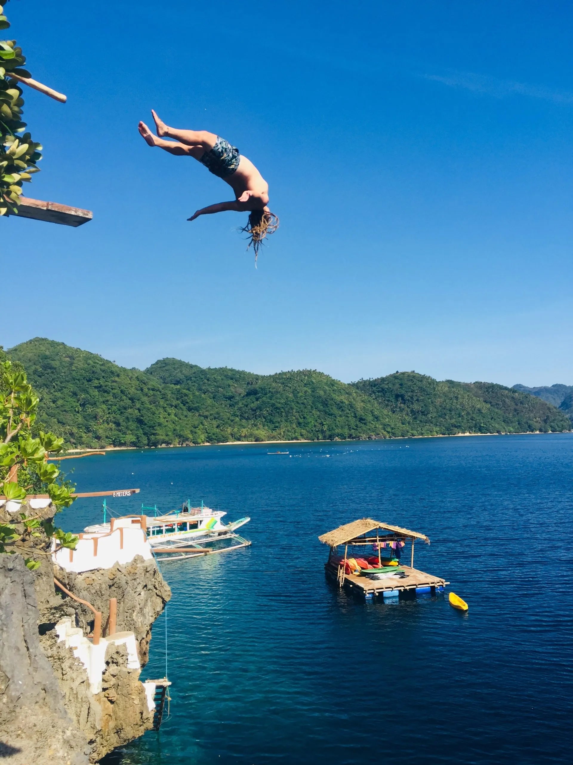 Boracay Ariel’s Point Cliff Diving Joiner Tour – PYBTT